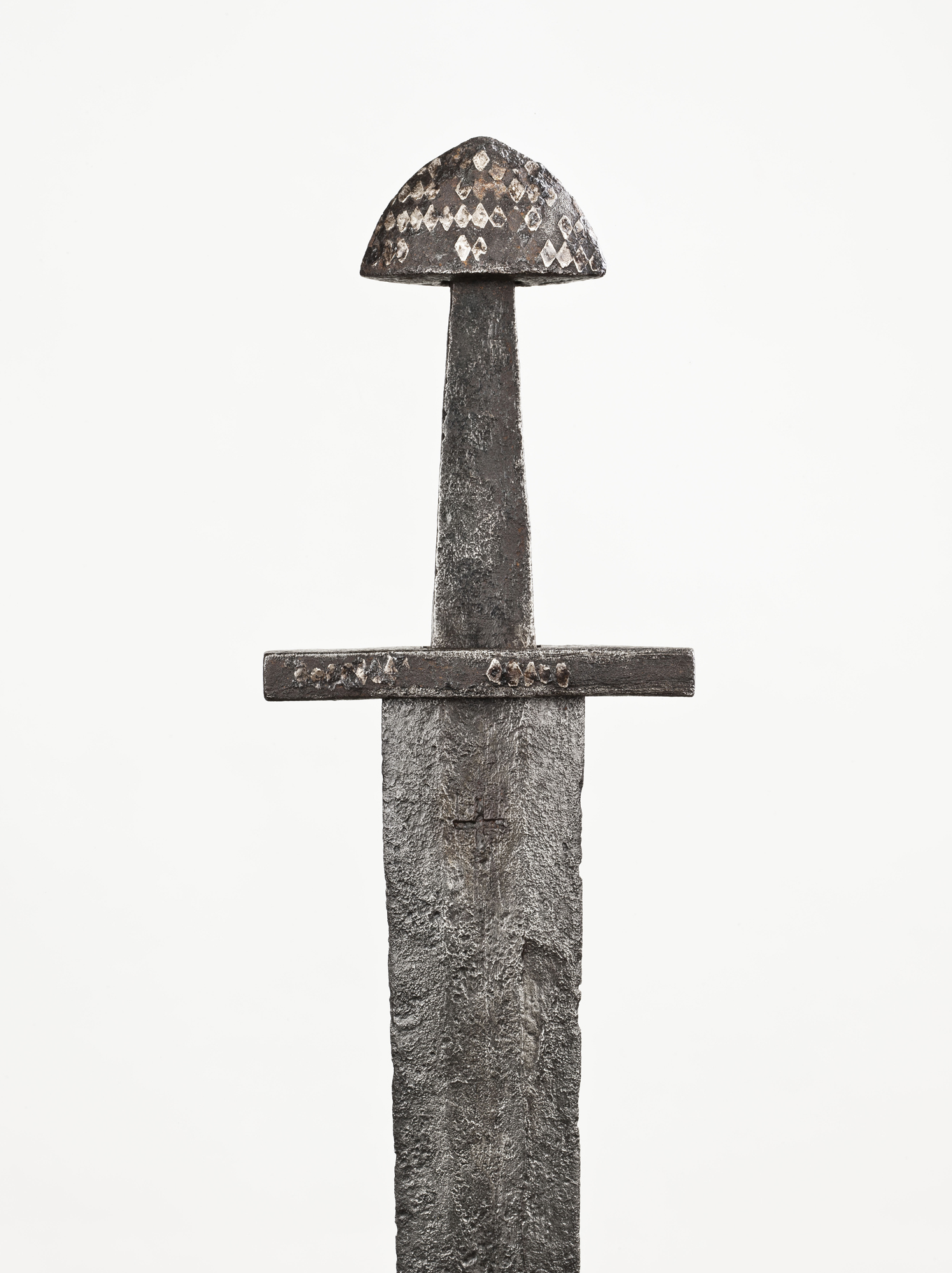 Nouvelle acquisition du département ancien : une épée viking - Le blog ...